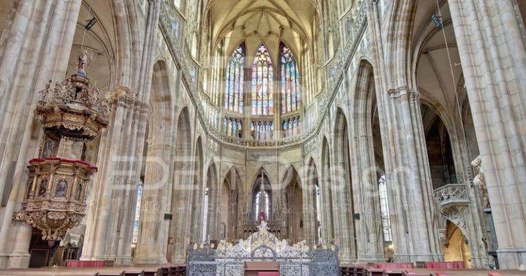 Phong cách nội thất Gothic và ứng dụng trong thiết kế nhà ở