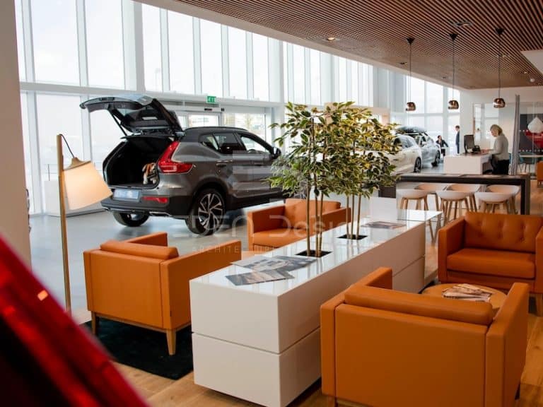 40+ mẫu thiết kế showroom ô tô đẹp và cực hút khách năm 2025